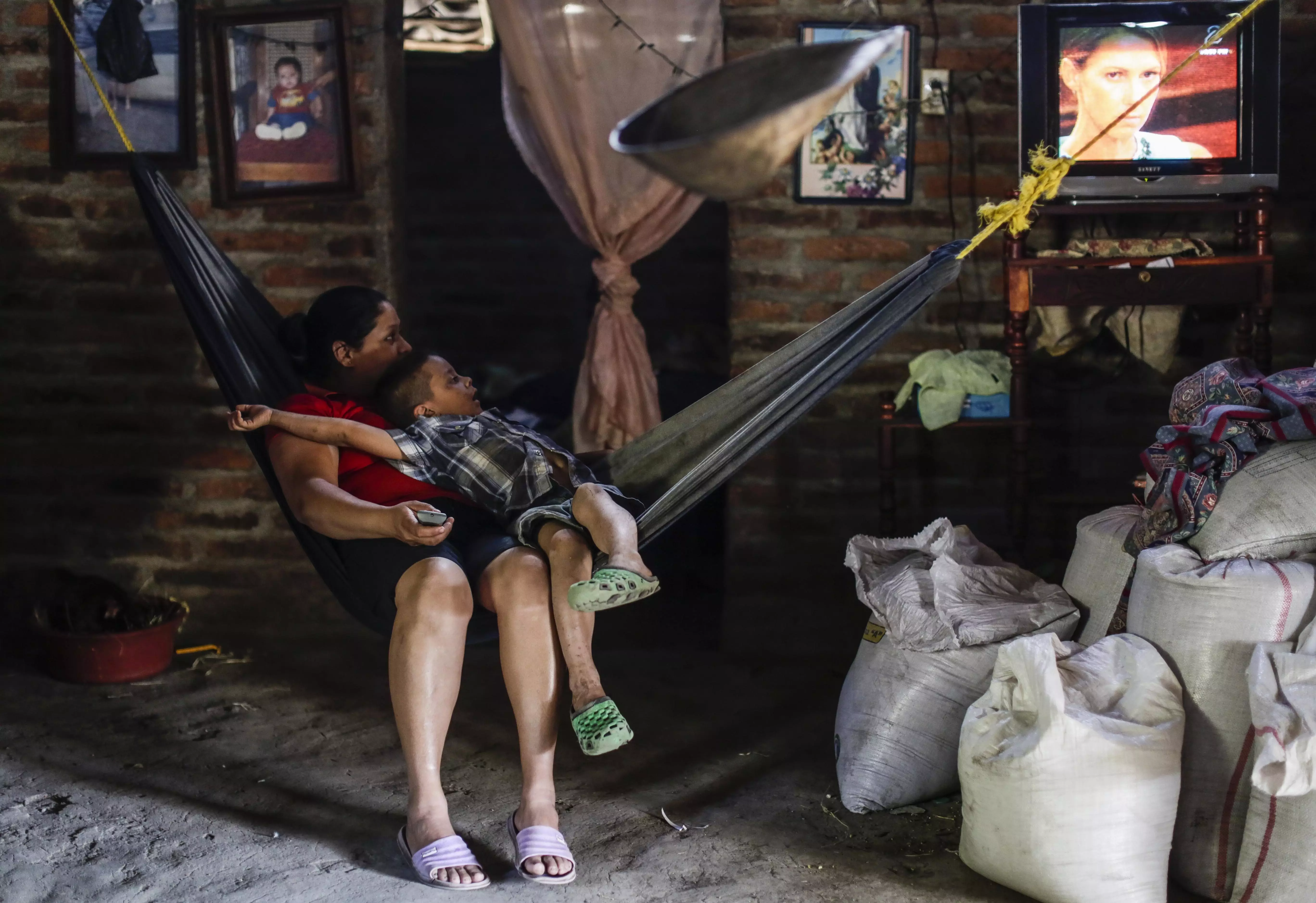 即使在偏远的尼加拉瓜社区，看电视越多的人发现更瘦的女性更有吸引力 10583_1