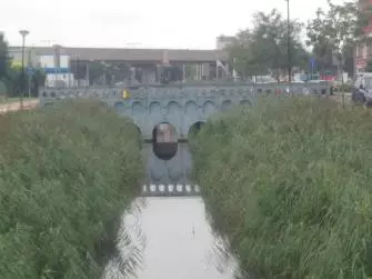 En esta ciudad holandesa, los puentes ficticios del euro ahora son reales 11834_4