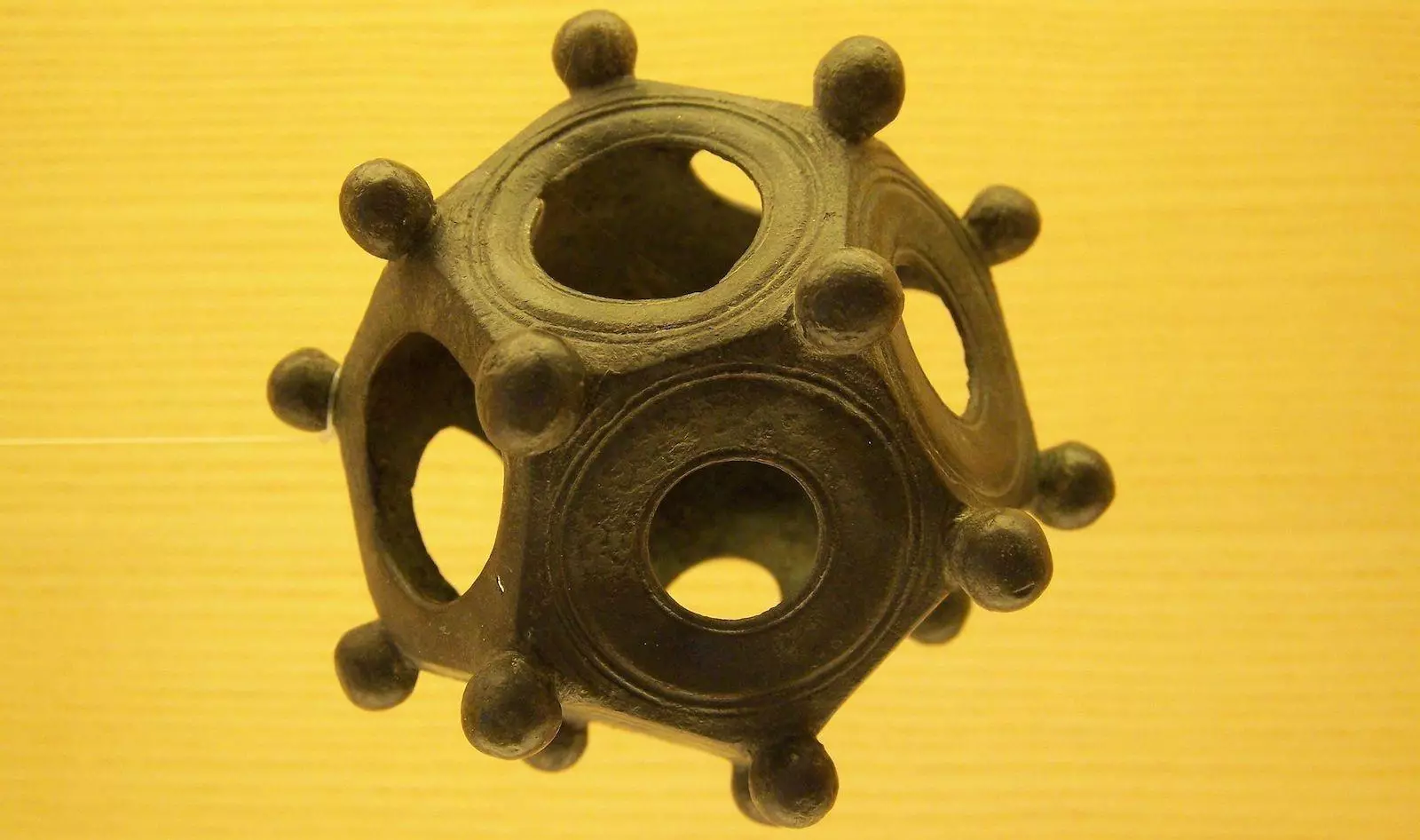 Dularfulla dodecahedrons Rómaveldis 11995_1