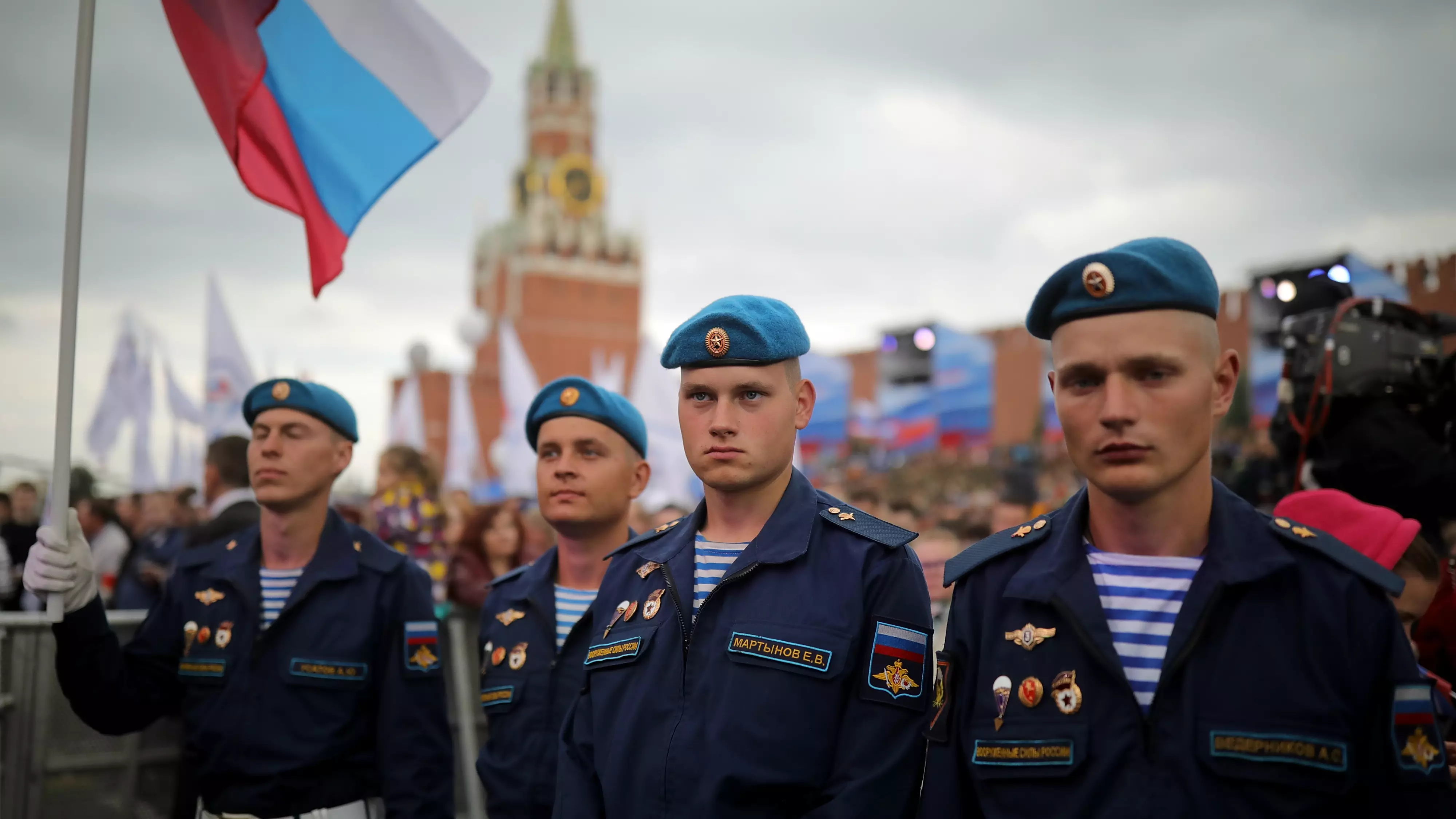 I-Russia ifundisa abasebenzi ukuthi bangamamatheka kanjani ku-2018 FIFA World Cup 14110_2