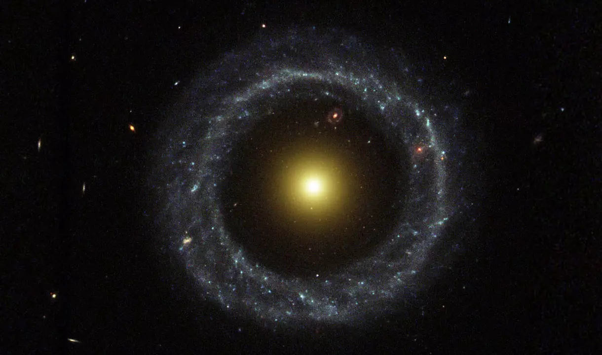 Astronomi su upravo otkrili novu vrstu galaksije 17755_1