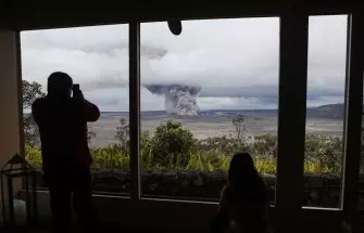 Havaijin tulivuoren räjähdykset voivat sinkoaa 10 tonnin lohkareita ilmaan ja sylkeä 