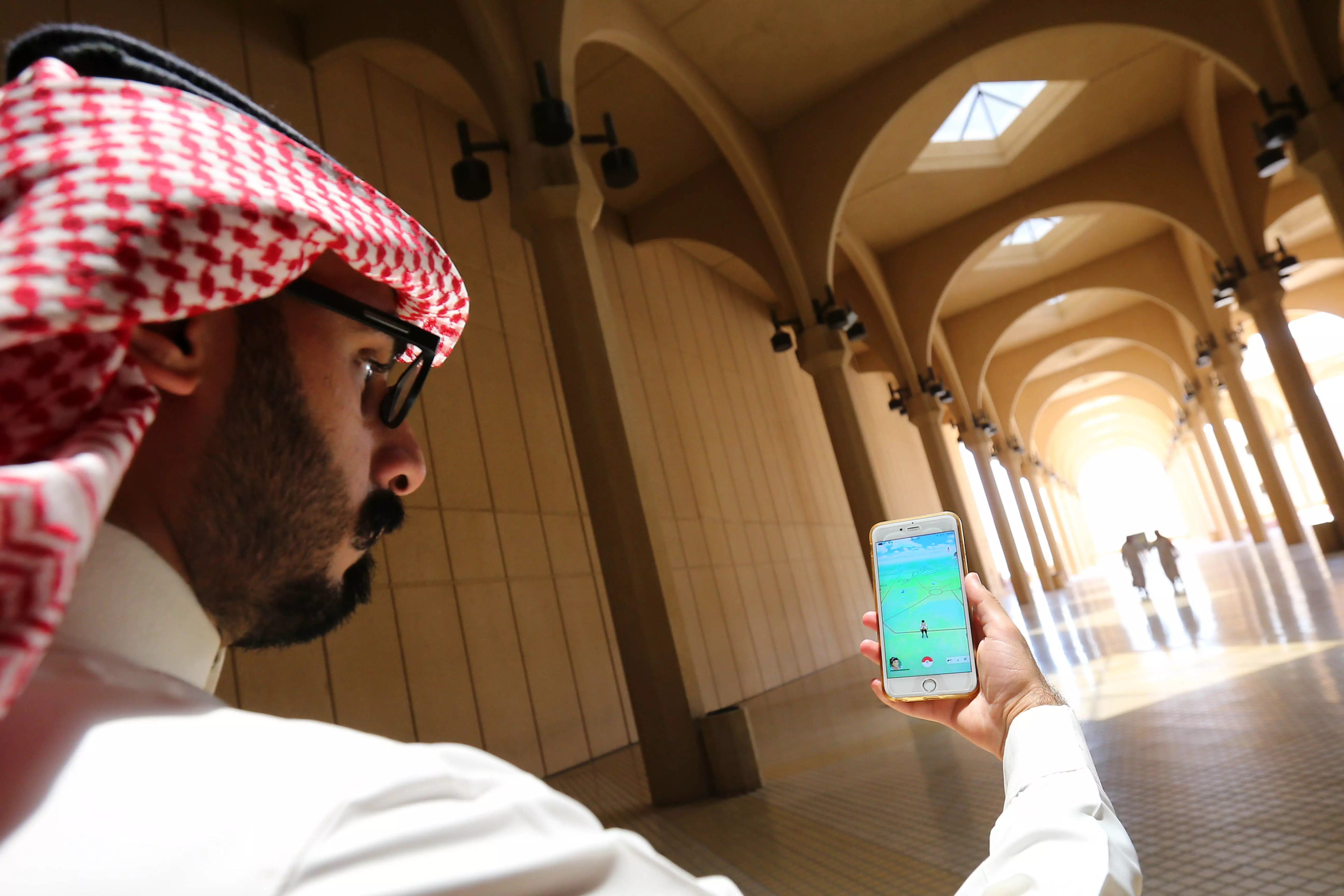 Zergatik debekatu zuen Saudi Arabiak Pokémon Go? 18258_1