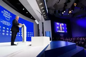 អ្វីដែលលោក Trump មានន័យនៅ Davos៖ «អាមេរិកដំបូងមិនមែនមានន័យថាអាមេរិកតែម្នាក់នោះទេ»។ 21408_2