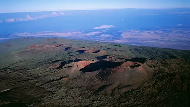 Hal-hal keren dari AGU 2010 Hari 3 dan 4: Serendipity menyerang Islandia dan evolusi Hawai`i 22123_0