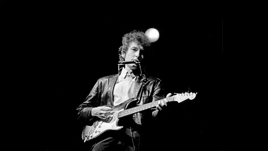 Fivadiham-pinoana elektrika: Ny andro nahafatesan'i Bob Dylan 28806_0