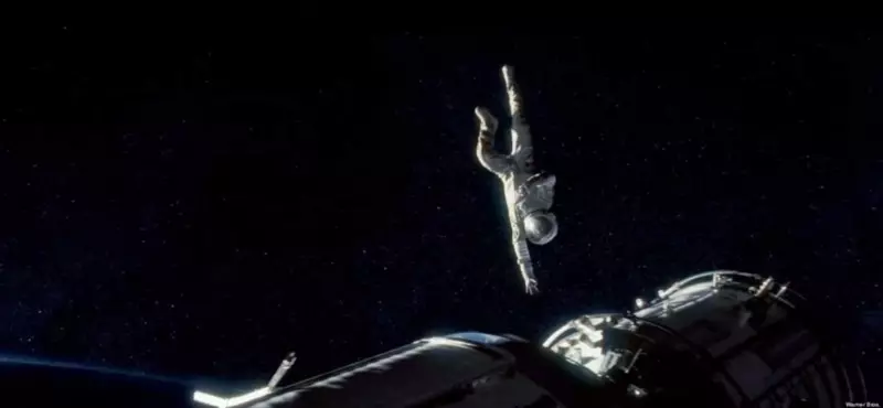 Оё авҷи филми 'Gravity' физикаи оддиро вайрон мекунад? 29216_9