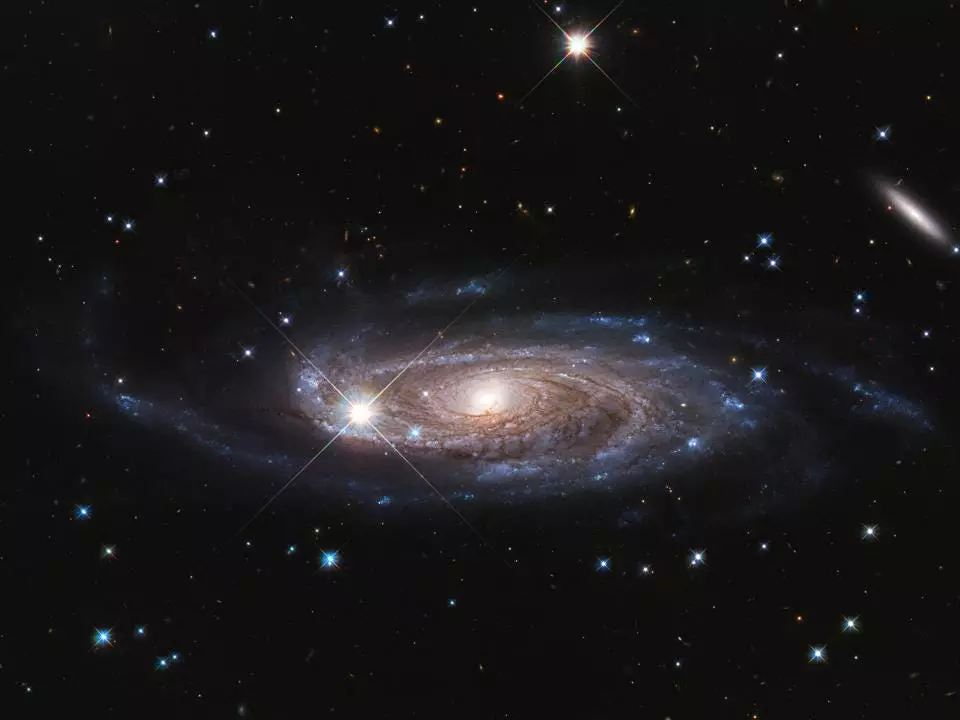 Giant radio galaxy Alcyoneus yanzu shine mafi girman sanannun galaxy a cikin sararin samaniya 335_7