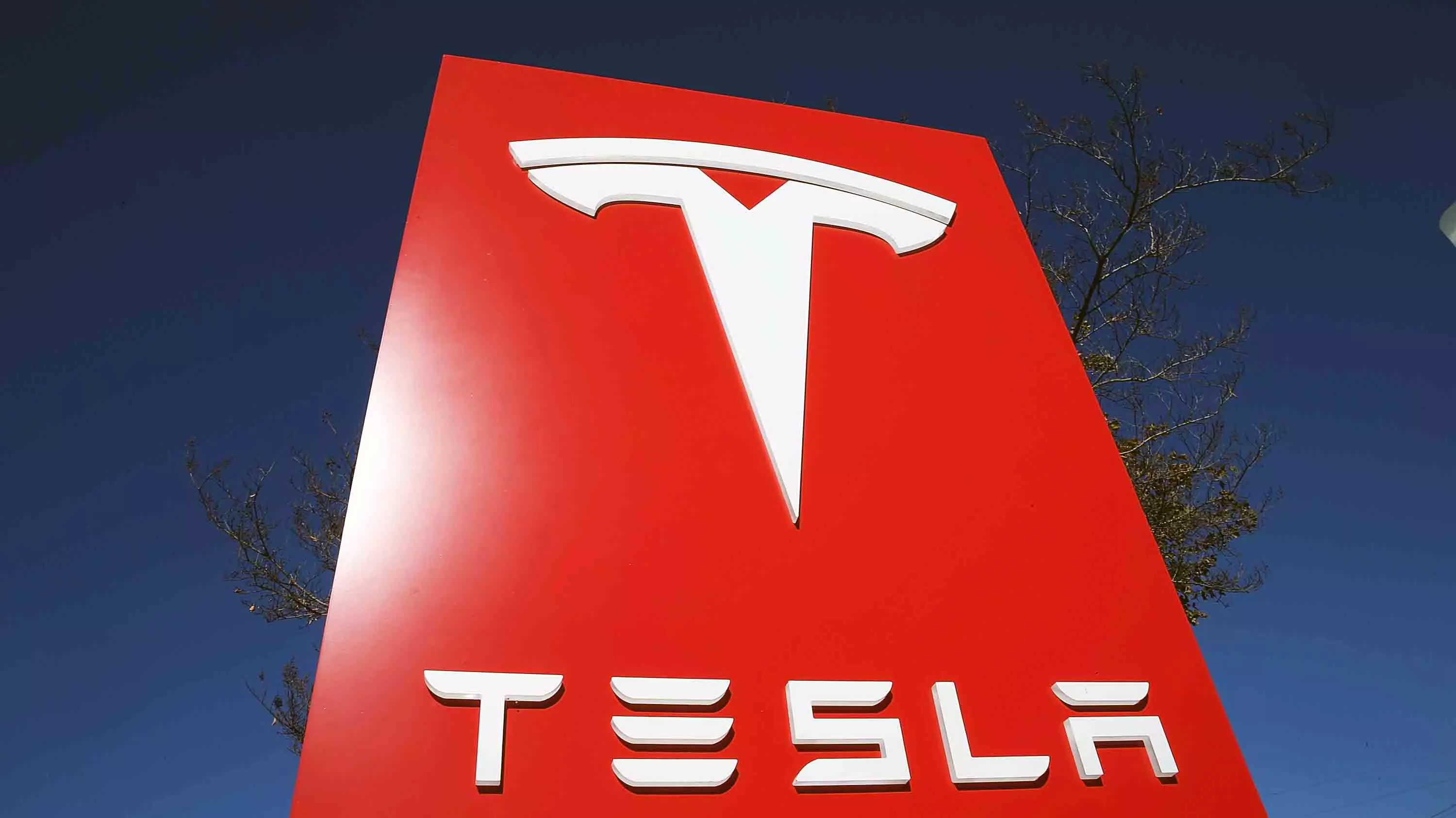 Ինչպե՞ս կգործի Tesla Motors-ը նախագահ Թրամփի օրոք: 33758_0