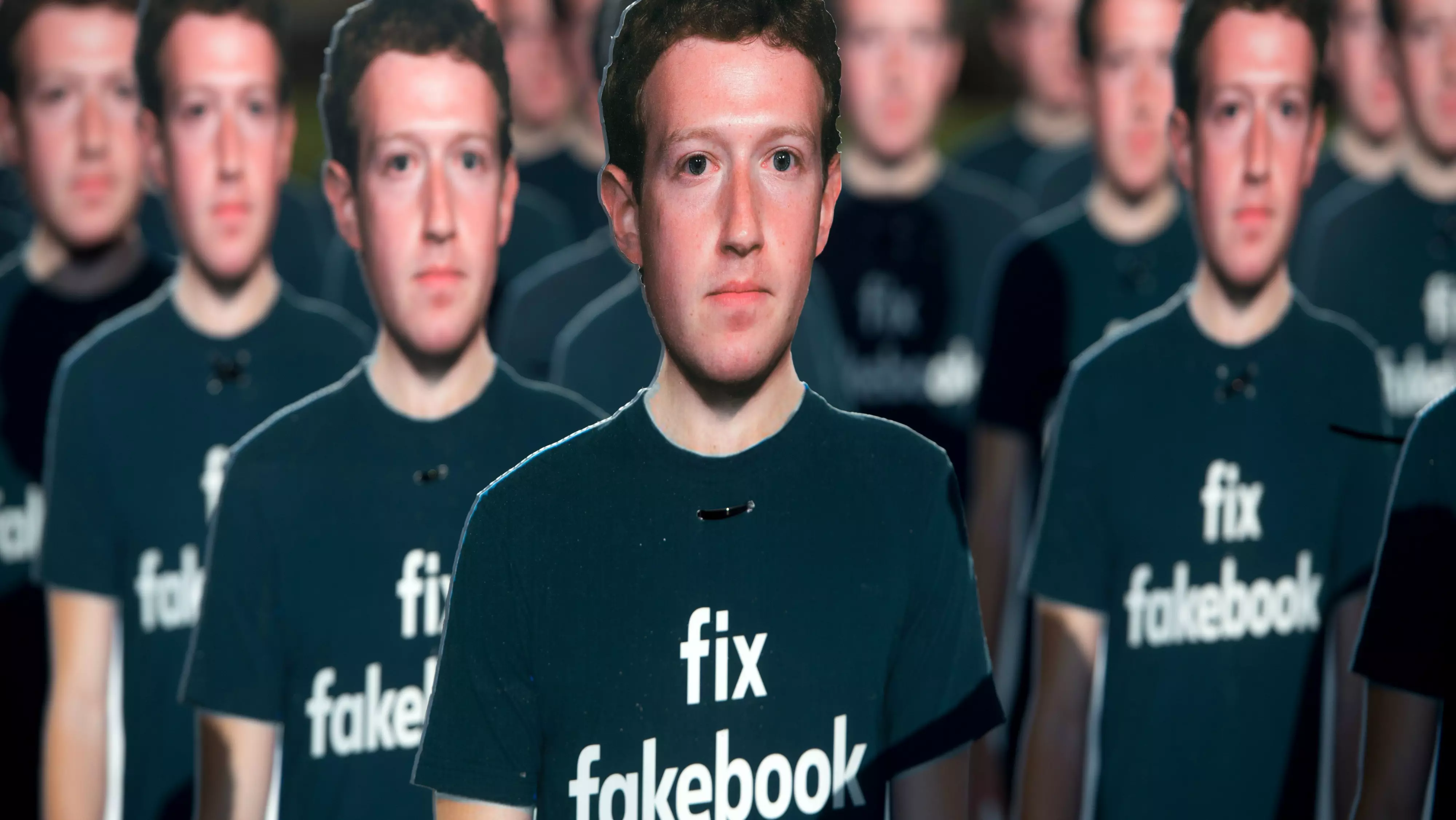 Apklausa atskleidžia, kiek amerikiečių prisijungė prie #DeleteFacebook judėjimo 41505_2