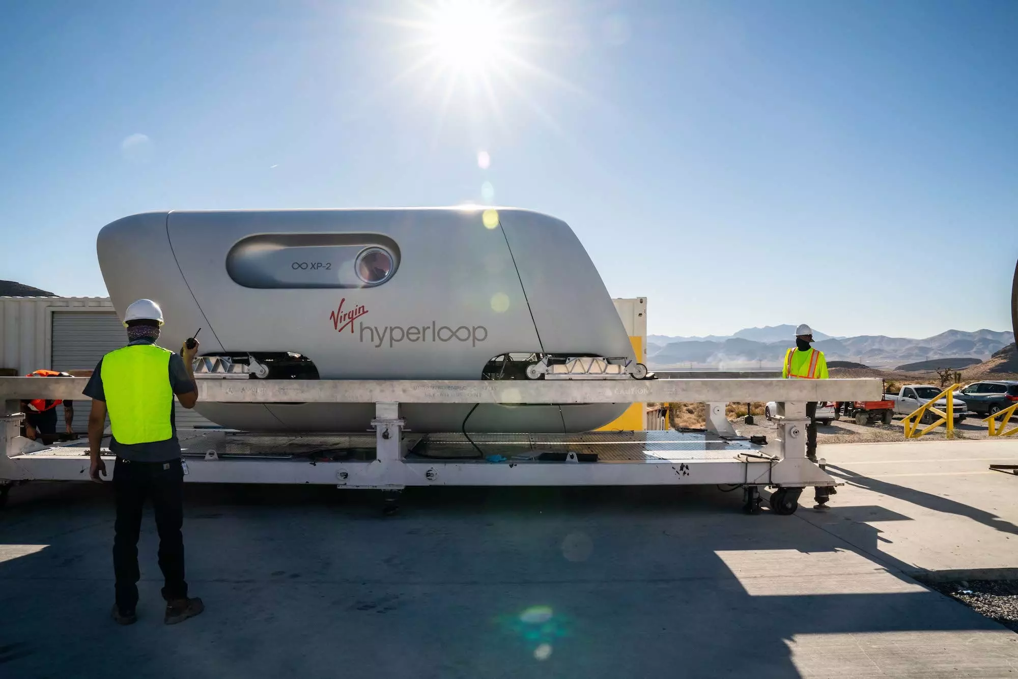 Virgin Hyperloop voltooi die wêreld se eerste menslike toets 4544_1