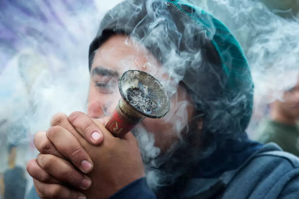 Kan legalisering av marijuana utrota våldsbrott i Sydamerika? 45574_0