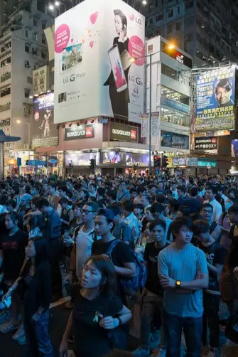 Beset Sentraal: Hong Kong-betogers verenig vir algemene stemreg 46247_8