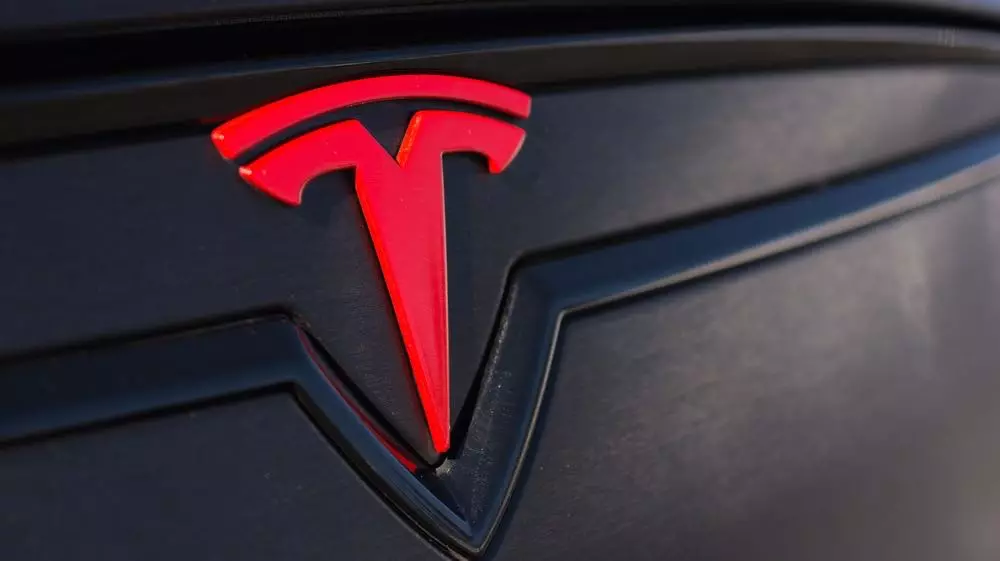 KYK: Vergeet motors, Tesla wil kragberging rewolusie (opgedateer) 48862_0