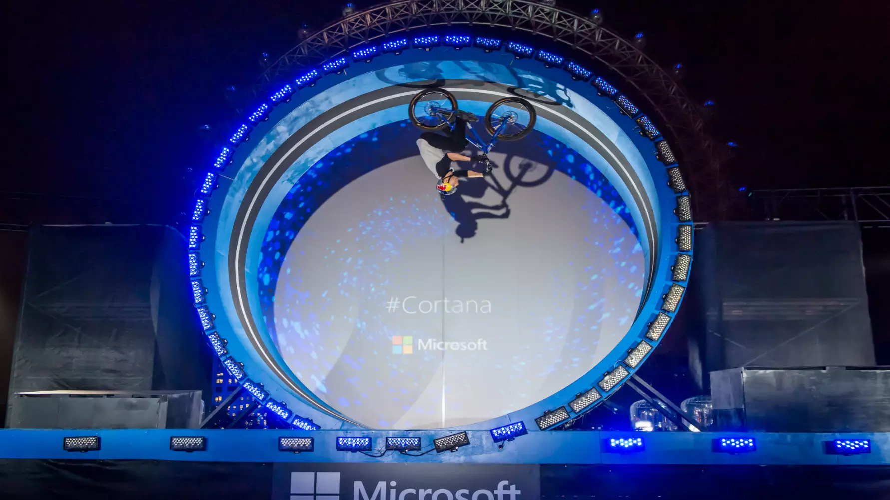 Microsoftova Cortana si prizadeva biti bolj kulturno ozaveščena kot Applova Siri 53870_0