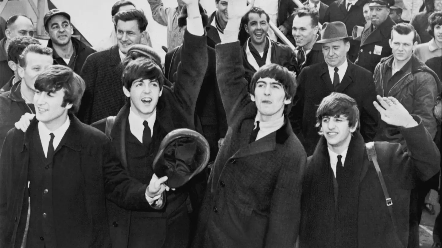 Walaxda sirta ah samaynta ee Beatles? Magac-u-yaal shaqsiyeed 56238_0