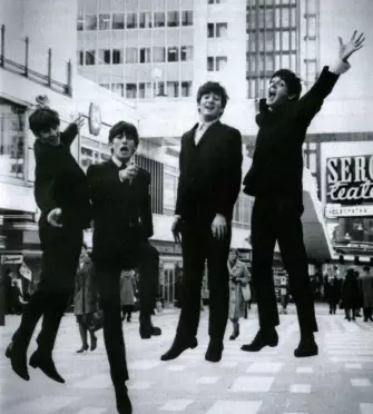 Walaxda sirta ah samaynta ee Beatles? Magac-u-yaal shaqsiyeed 56238_4