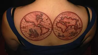 556 - Le monde sur vos épaules : tatouages de carte 68432_0