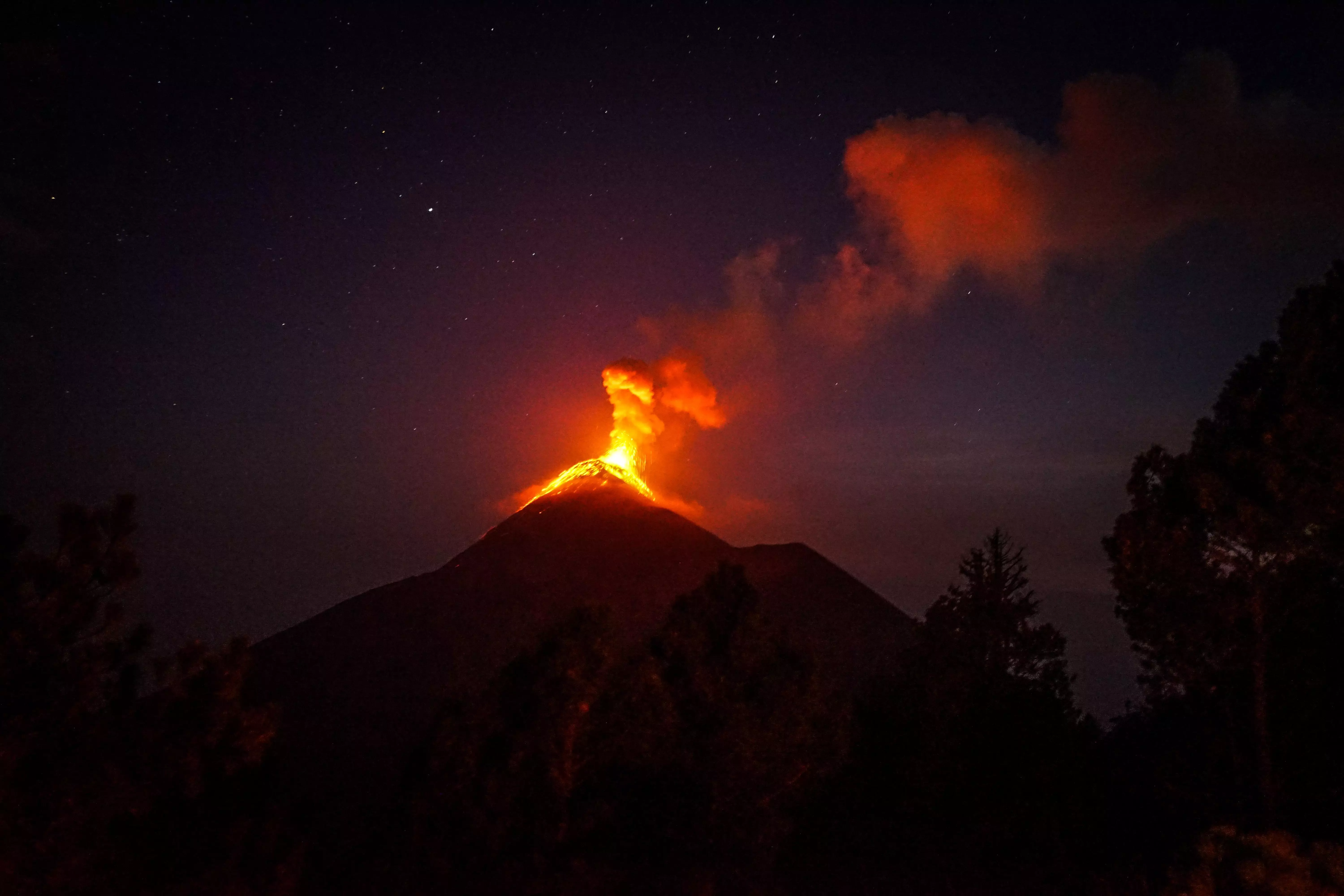 Vulkani bodo poganjali rudarjenje bitcoinov v Salvadorju 7230_1