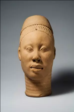 Африкадан: Династия жана Дивиния Британ музейинде 72952_0