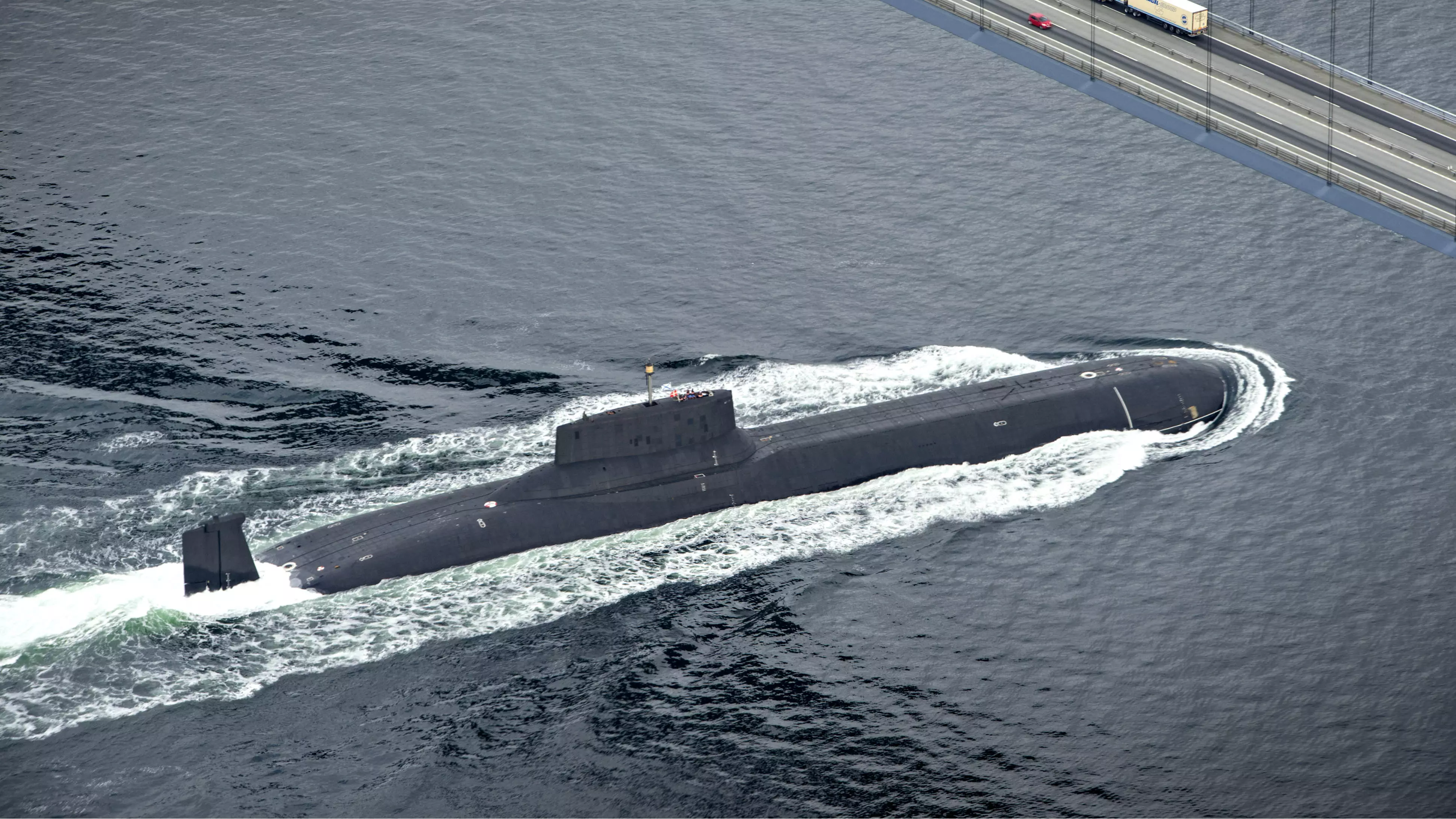 Ang mga submarino sa Russia nagtago duol sa mga kable sa ilawom sa tubig nga nagpaandar sa internet 7420_2